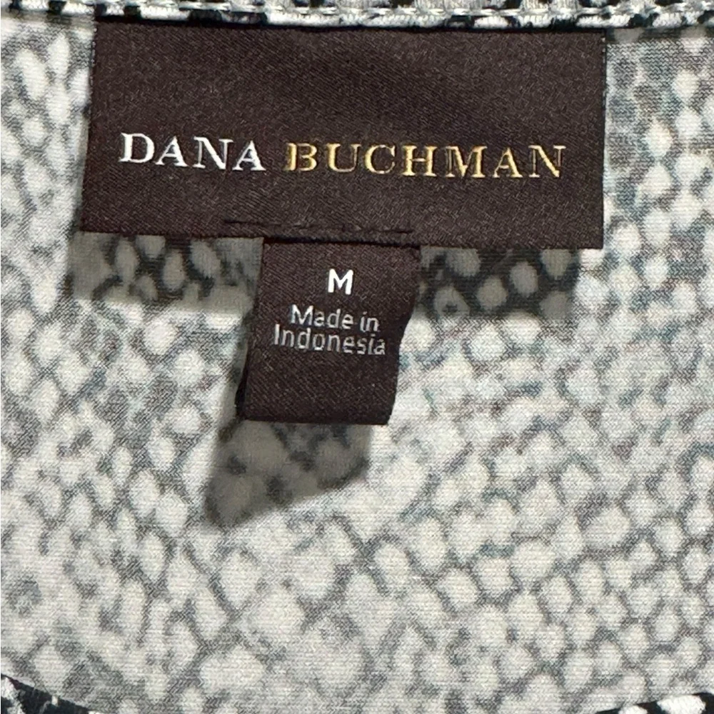 Dana Buchman | Tops | Dana Buchman Snakeskin Keyhole Top M | Poshmark